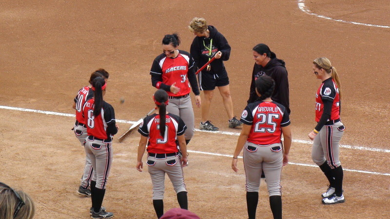 My annual trip to the National Pro Fastpitch game - USSSA Pride vs ...