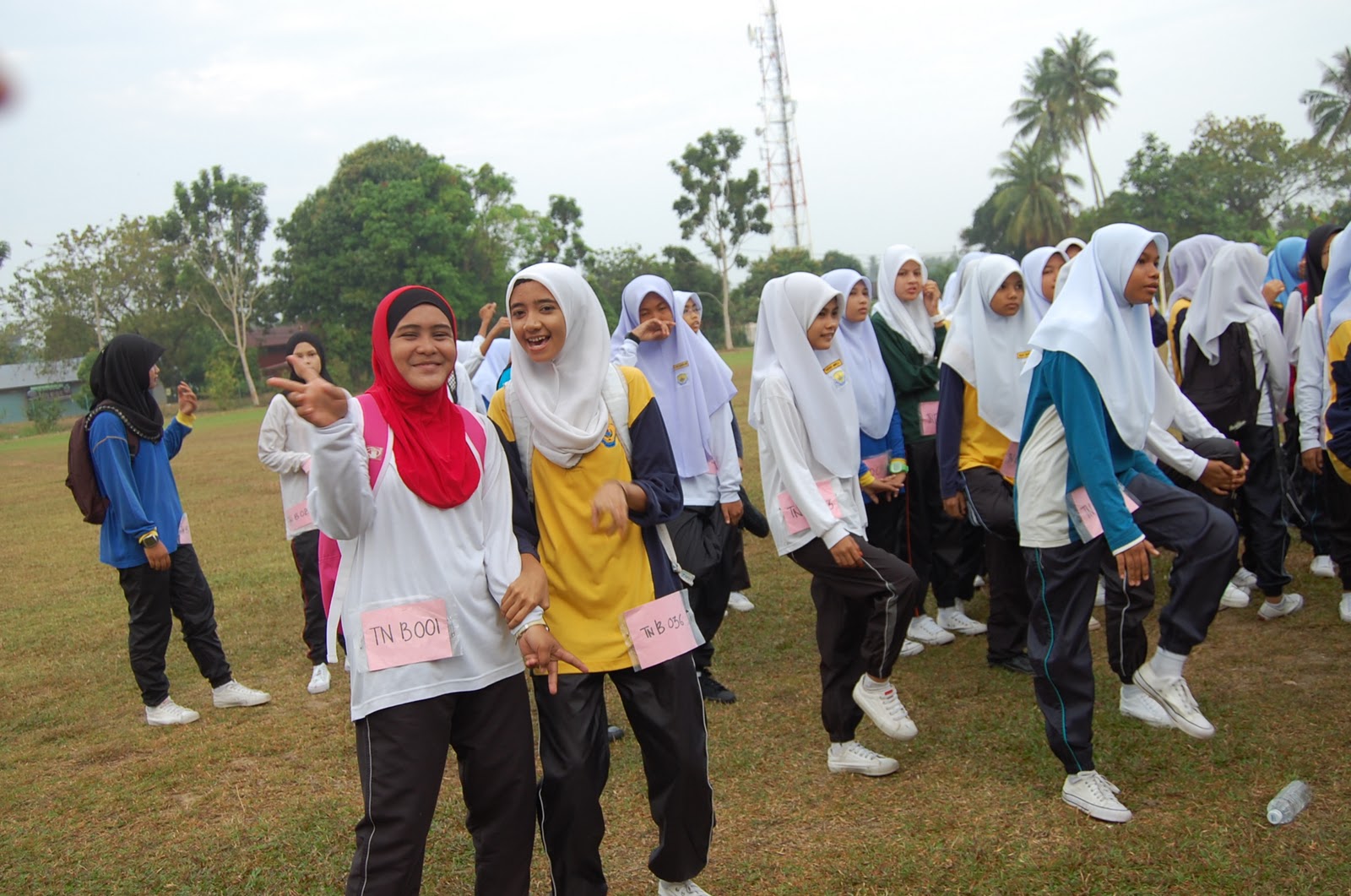 SMK PMTG. TOK LABU,PENAGA: LARIAN MERENTAS DESA