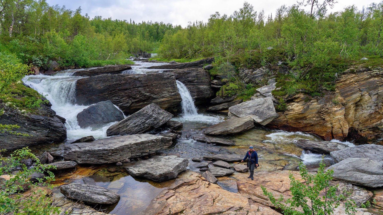 Clasberg reser: Regn och helikopter i Klimpfjäll