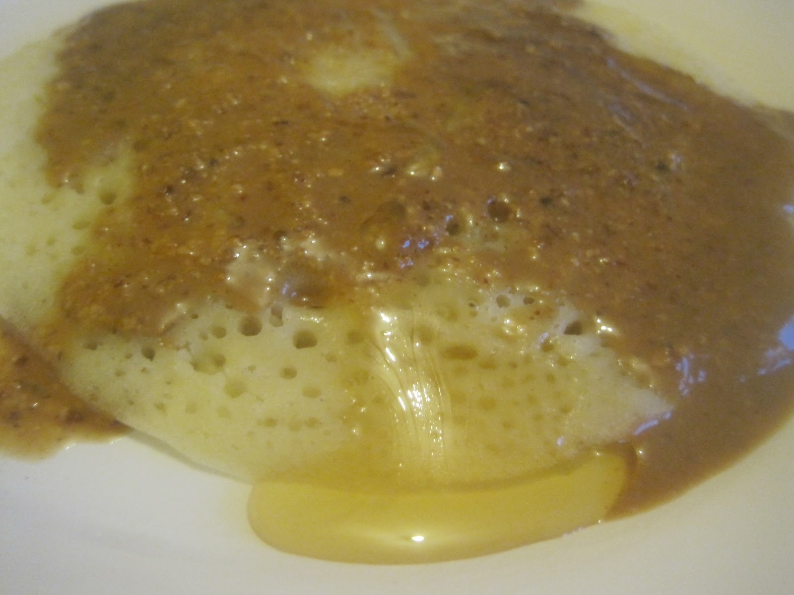 How to make Amlou and What is Amlou ? / Comment préparer Amlou et c'est ...