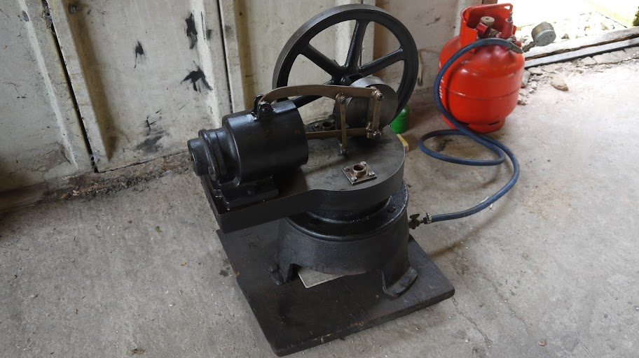 Our 5th Open Day - Easter Sunday '13 | Smokstak® Antique Engine Community*