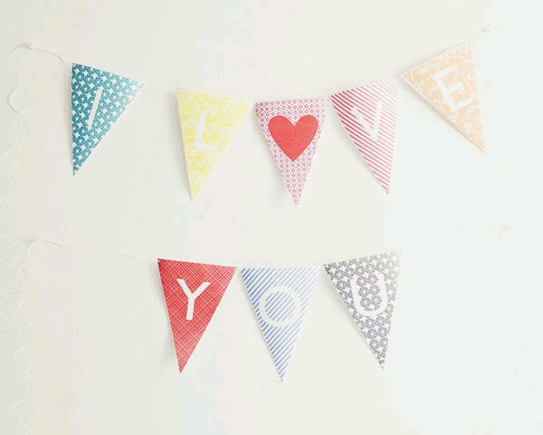 I SPY PRETTY: Decorating Kids Rooms With Flags