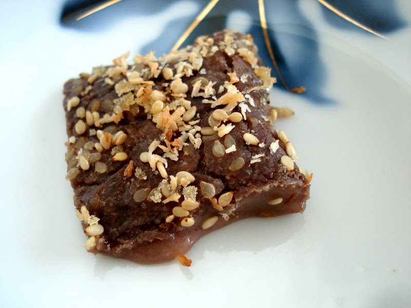 Okinawa rice cake, from the blog Nippon Nin | GOURMANDE in OSAKA