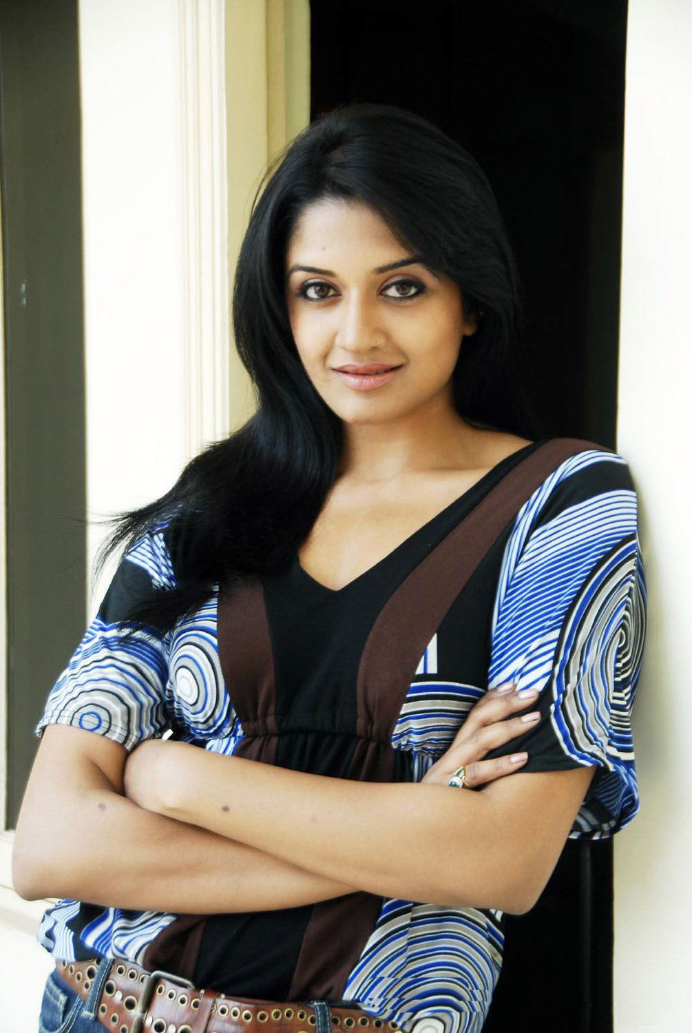 h o t[̲̅♥̲̅]p h o t o[̲̅♥̲̅]c i t y: Vimala Raman cute homely photos ...