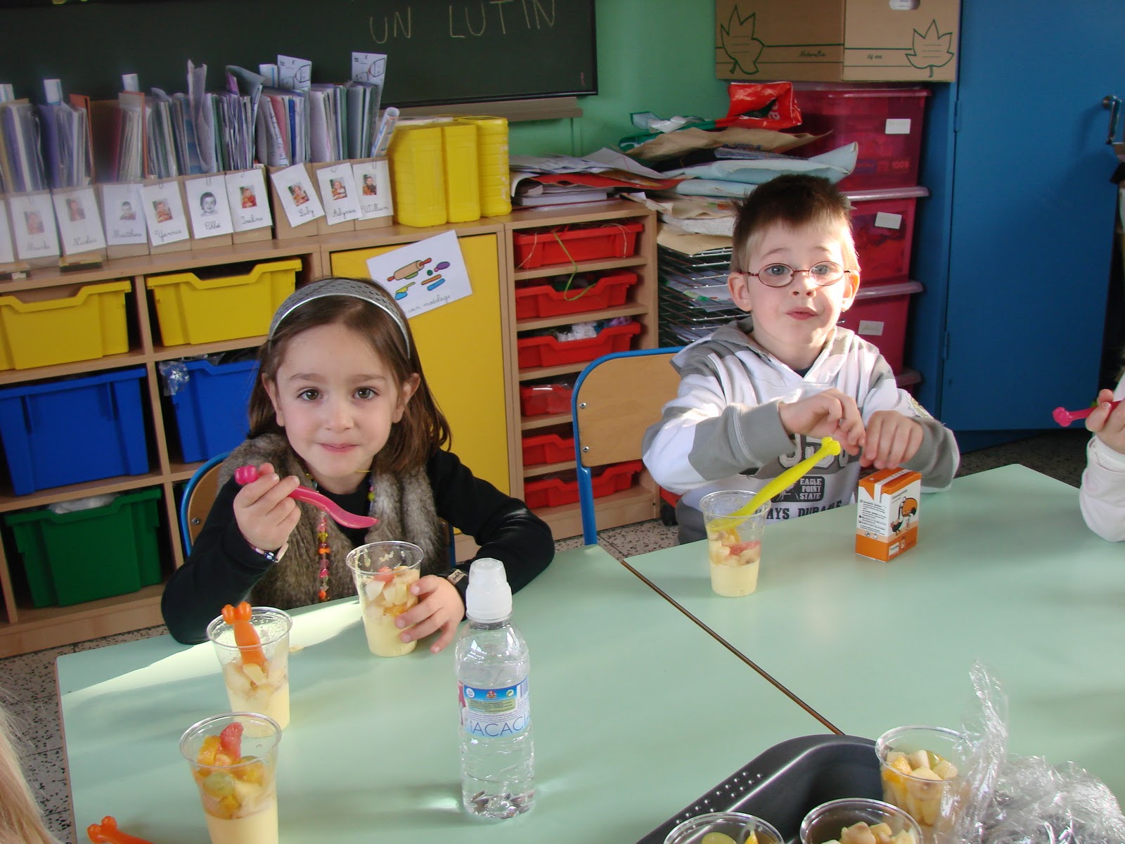 Ecole Communale de Bierghes: Les collations fruits.