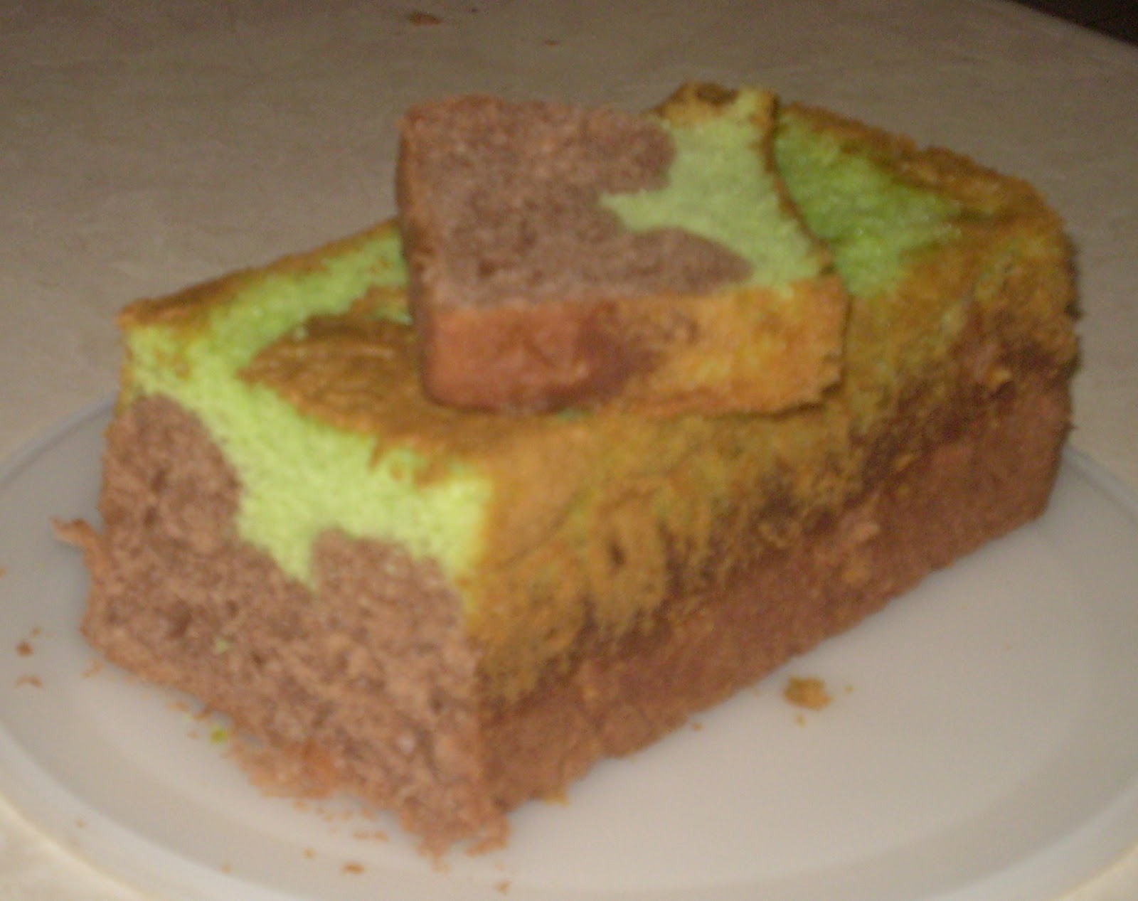 Norrel Cookies and Cakes: CHOCOLATE BREAD CAKE (ROTI COKLAT BERKEK)