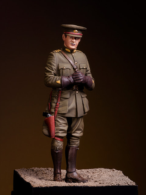 Completed Critique - Michael Collins | planetFigure | Miniatures