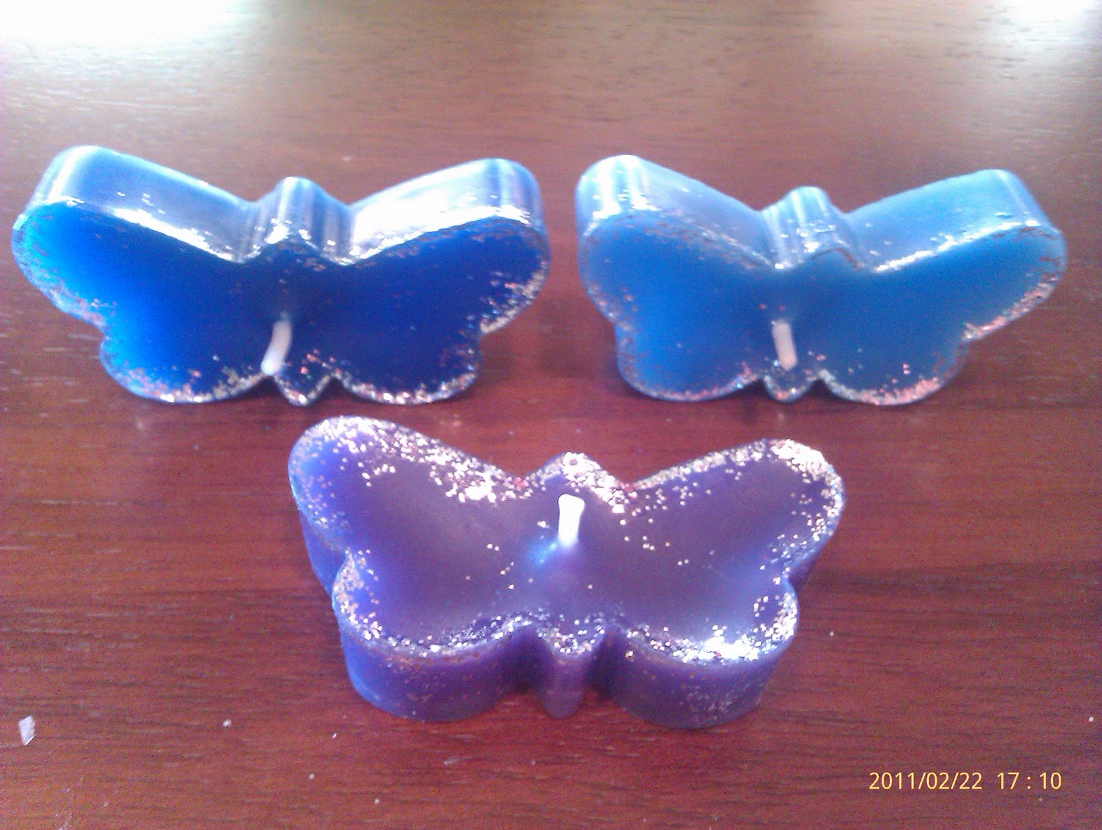 velas decorativas: velitas flotantes mariposas