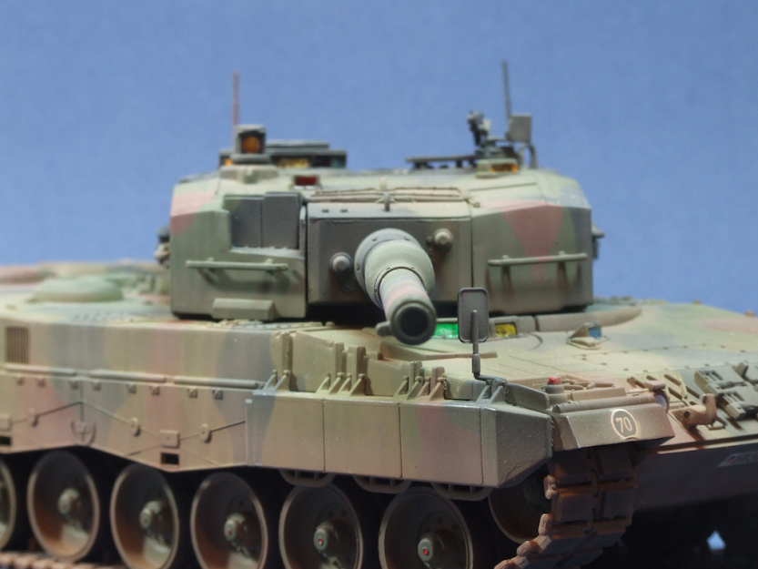 1/35 Hobby Boss Leopard 2A4 - Ready for Inspection - Armour ...