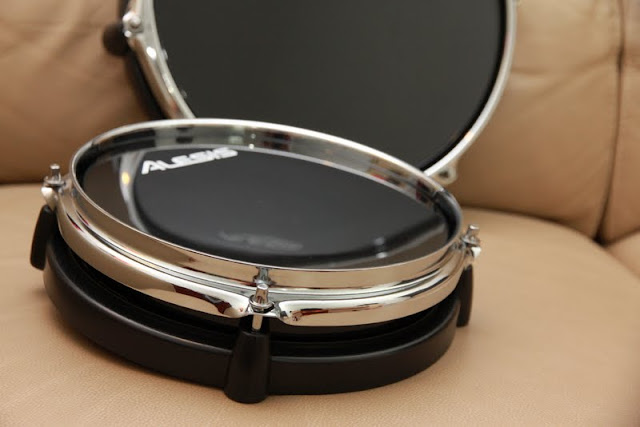 Alesis DM8 Pro Electronic Drumset