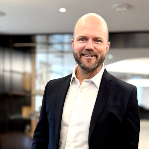 Ryan Geyer's Instagram, Twitter & Facebook on IDCrawl