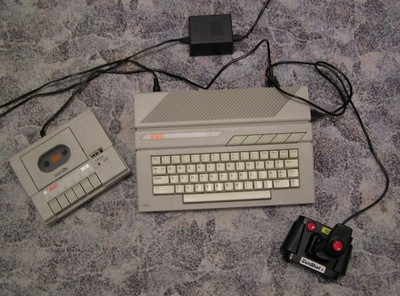 ATARI 800XE - Vzpomínka na legendární herní mašinu