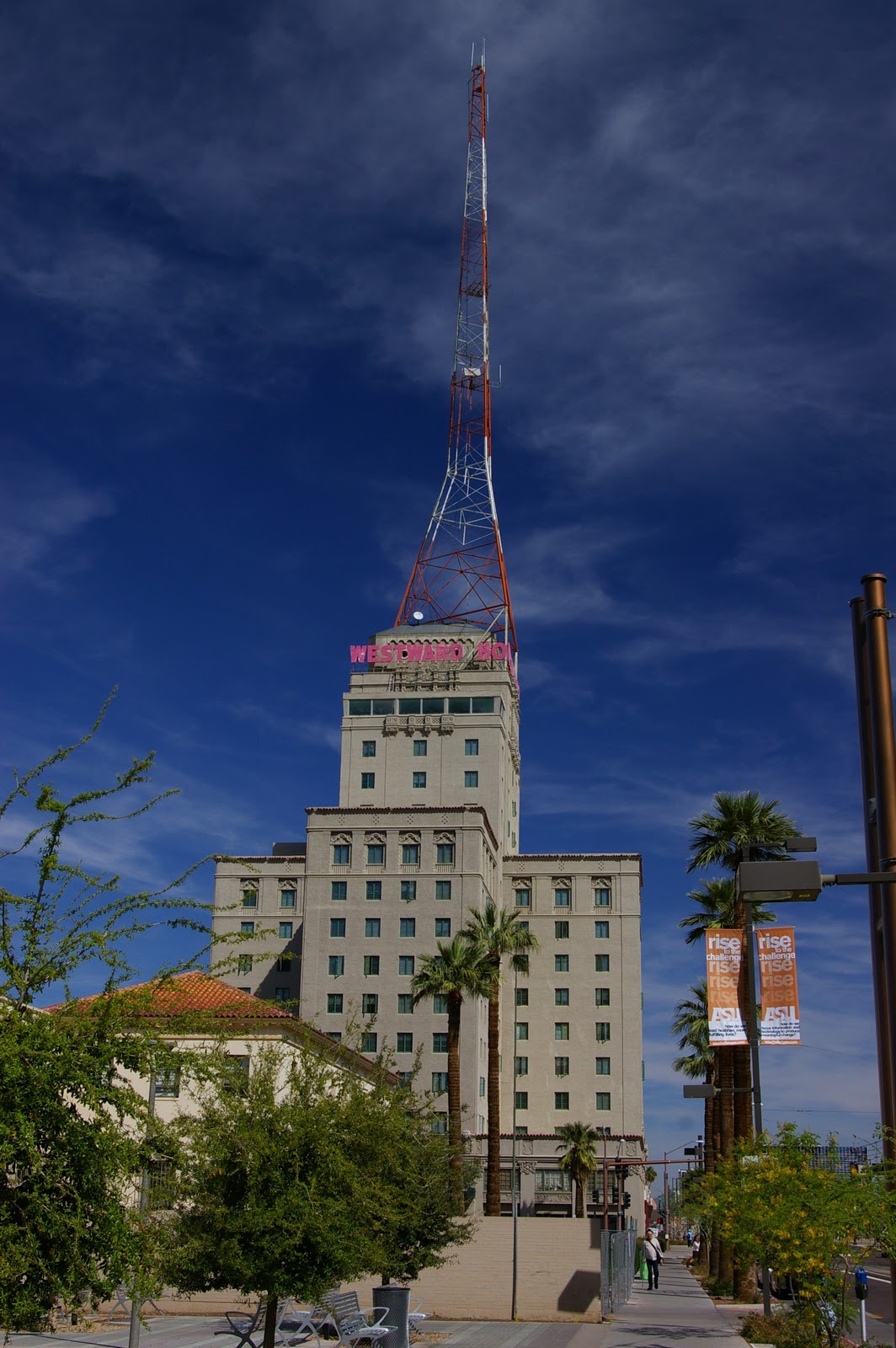 Arizona Gronseth Report: Downtown Phoenix - Civic Space Park