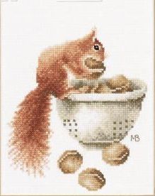 Chipmunk - Counted cross stitch patterns and charts