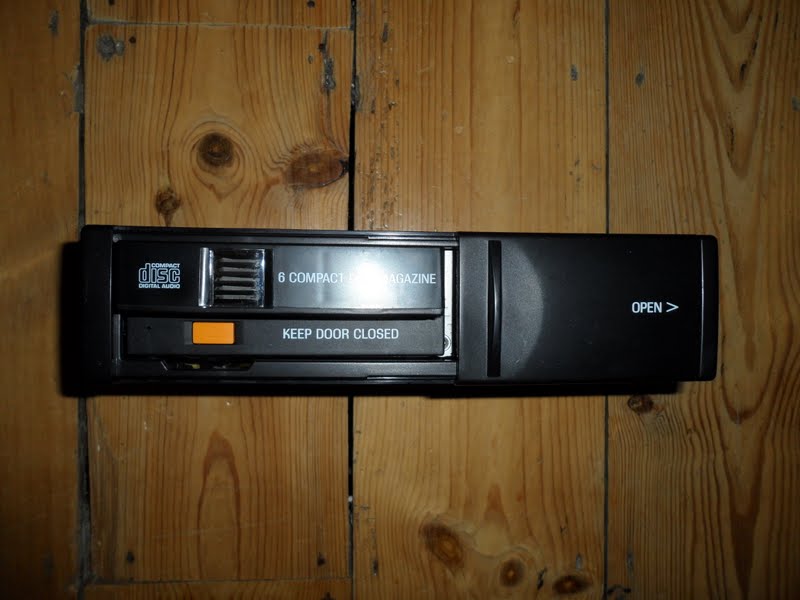 How to fit a Ford CD Changer with Velcro | Project Puma - Ford Puma Car ...