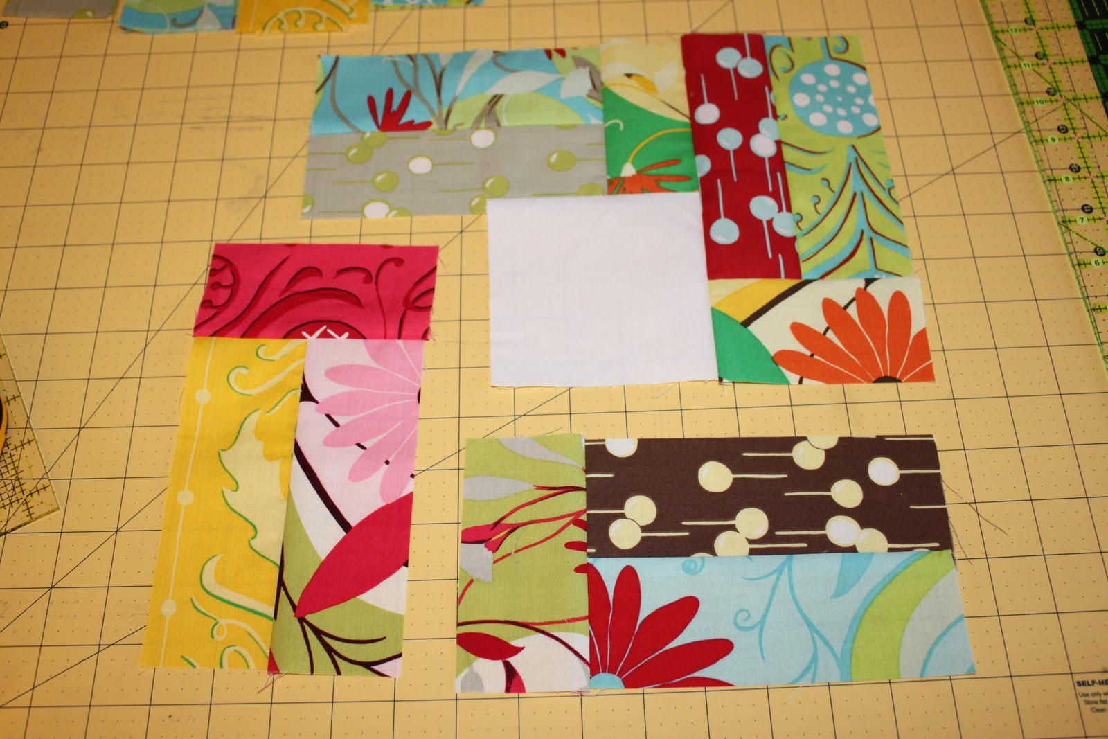 A Desert Quilter: scrappy quilt block tutorial