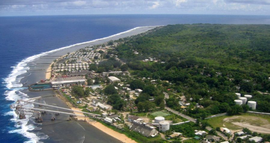 Nauru Fisheries and Marine Resources News: March 2011