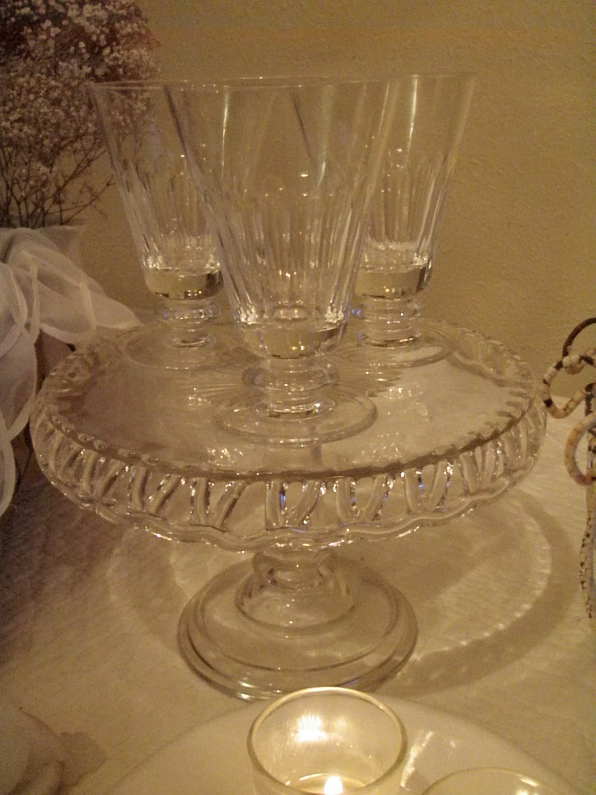 Cabin & Cottage : French Farmhouse Style Buffet