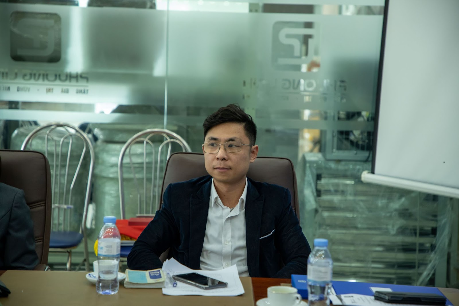 Ueb Mở Rộng Quan Hệ Hợp Tác Công Ty Tnhh Sản Xuất Cơ điện Và Thương Mại