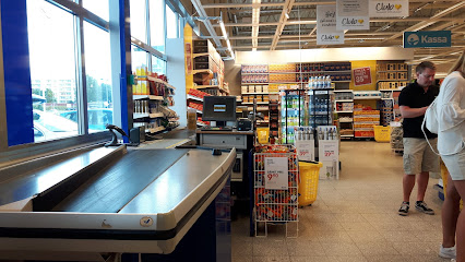 Jula - Department store - Södertälje, - Zaubee