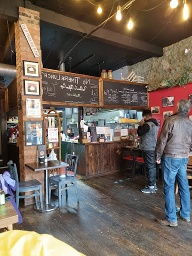 Clifton Cafe - Locations from All Over the World