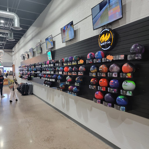 Bowl 300 Pro Shop / B3 Performance in Tempe, Arizona - Zaubee