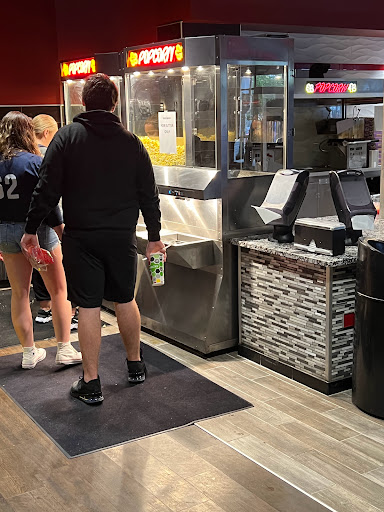 Movie Theater «Premiere Cinema 8 - Plant City», reviews and photos, 220 ...