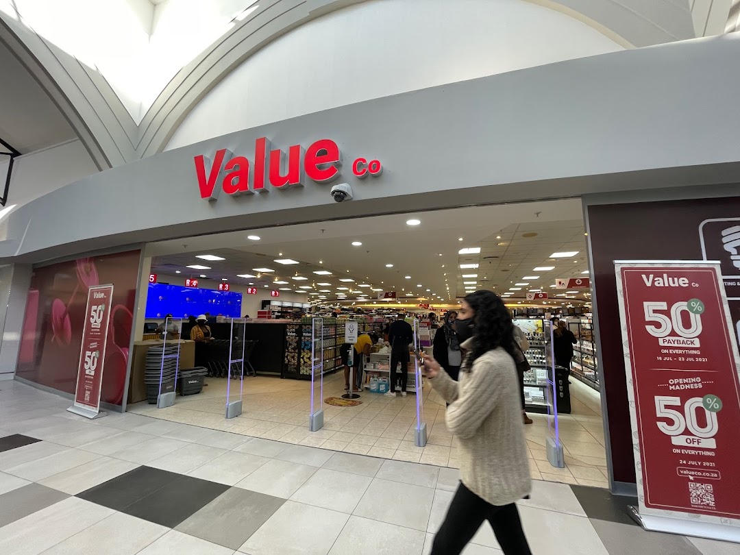 Value Co Longbeach Mall in the city Cape Town