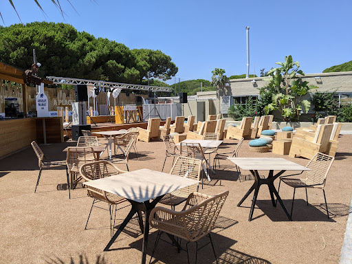 Restaurante Mamut Beach Club en Viladecans