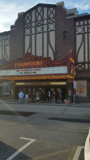 Performing Arts Theater «Paramount Hudson Valley Theater», reviews and ...
