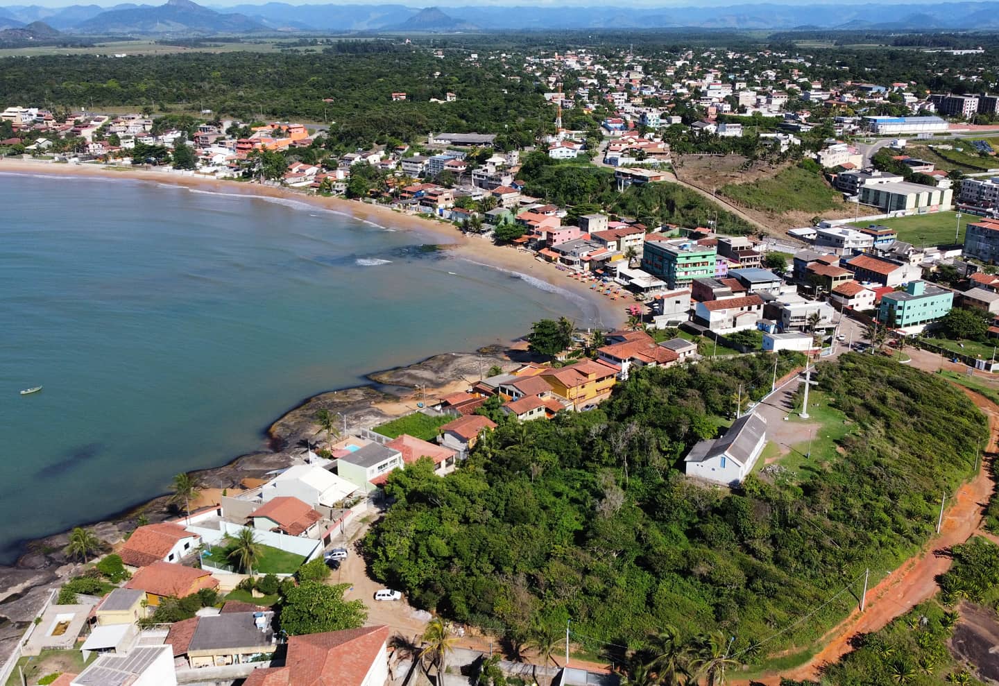 Ponta da Fruta (Praia do Sol) Beach in Espirito Santo, Brazil - What to ...