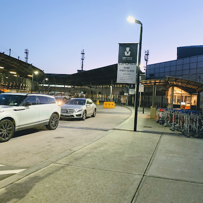 First Class Parking OR Tambo Airport - Terminal B Departures, O.R ...