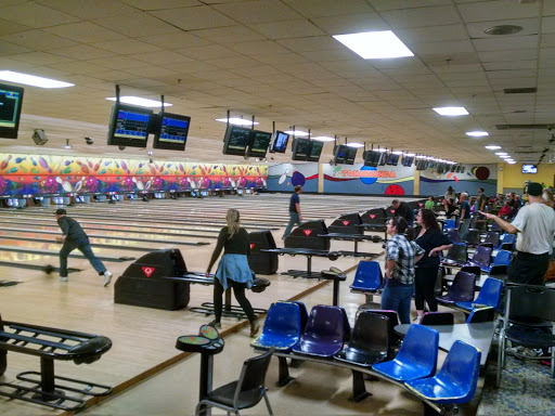 Bowling Alley «Tonawanda Bowling Center», reviews and photos, 574 Young ...