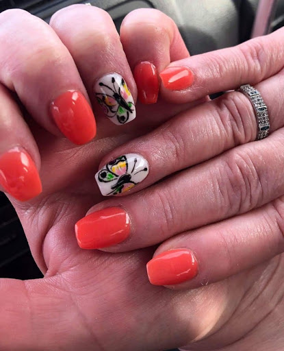 Future Nails & Spa in Williamsport, Pennsylvania - Zaubee
