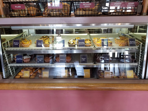 Shopping Mall «Cross Pointe Shopping Center», reviews and photos, 101 E ...