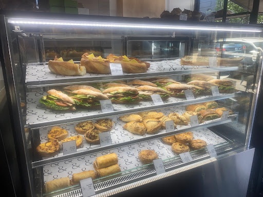 Little Frenchie & Co.