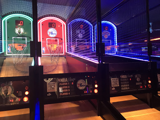 Bowling Alley «Bowlero Queens», reviews and photos, 69-10 34th Ave ...