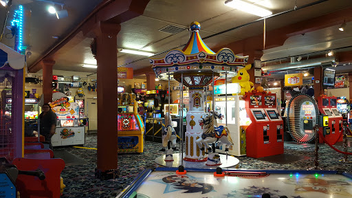 Amusement Center «Funland Family Fun Center», reviews and photos, 200 ...