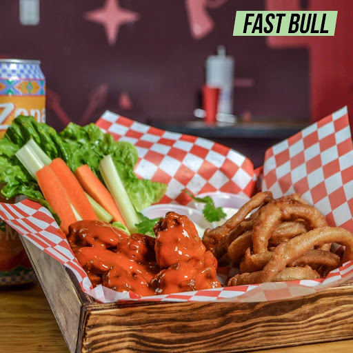 Restaurante Fast Bull Boneless Campanario en Chihuahua
