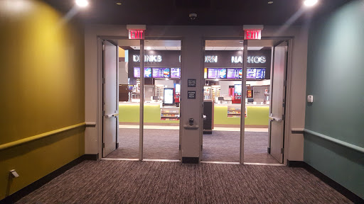 Movie Theater «Showcase Cinema de Lux Randolph», reviews and photos, 73 ...