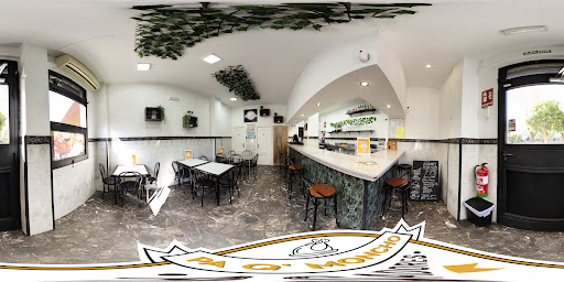 Restaurante Asador de Pollos Pa Q Moncho en Alcorcón