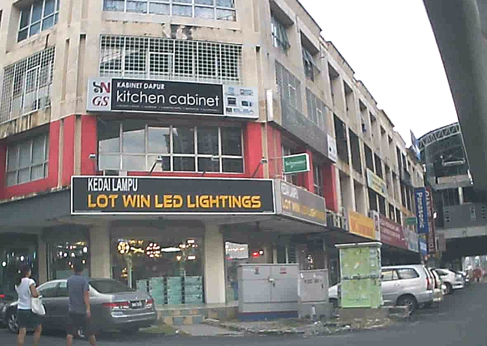 Lot Win LED Lightings di bandar Puchong