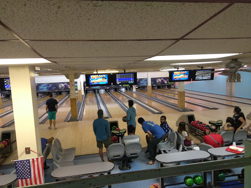 Bowling Alley «Bowl-Rite Lanes», reviews and photos, 714 Summit Ave ...