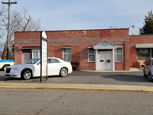 Mayberry Courthouse & Jail in Mt Airy, North Carolina - Zaubee