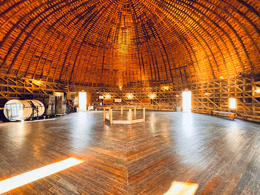 Arcadia Round Barn – Historic Museum and Gift Shop