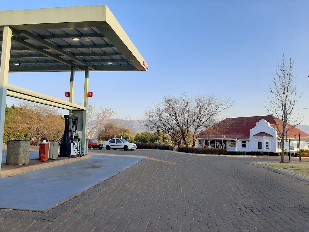 Hekpoort Total Oostermoed in the city Hekpoort