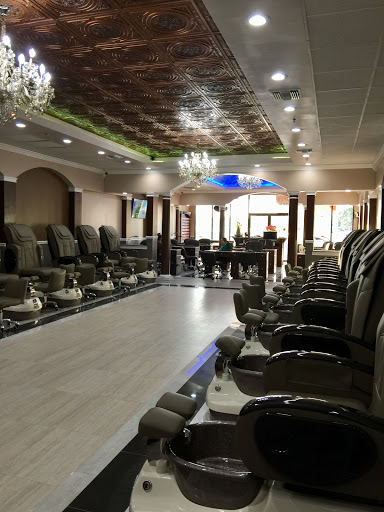 Venus Nails & Spa - Locations from All Over the World