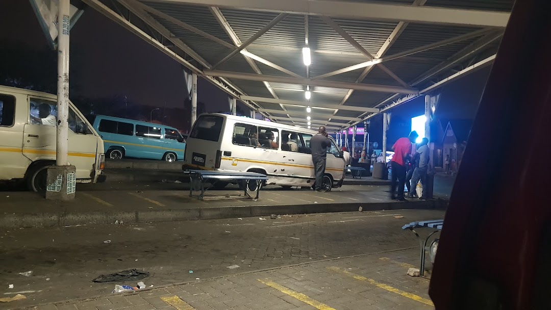 Midrand Market & Taxi Rank in the city Midrand