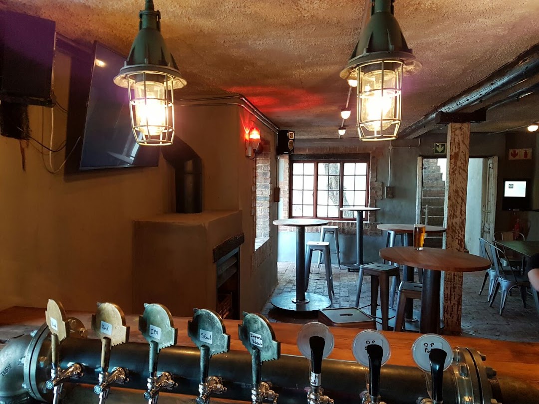 Zeppelin Craft Brewery in the city Cullinan