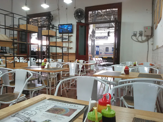 Loko Coffee Shop Malioboro Yogyakarta - Info Jam Buka, Alamat dan ...